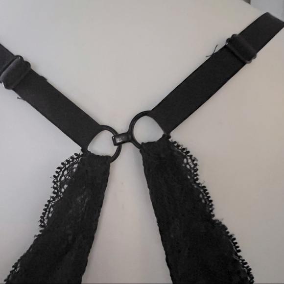 Calvin Klein | Intimates & Sleepwear | Calvin Klein Convertible Bra ...